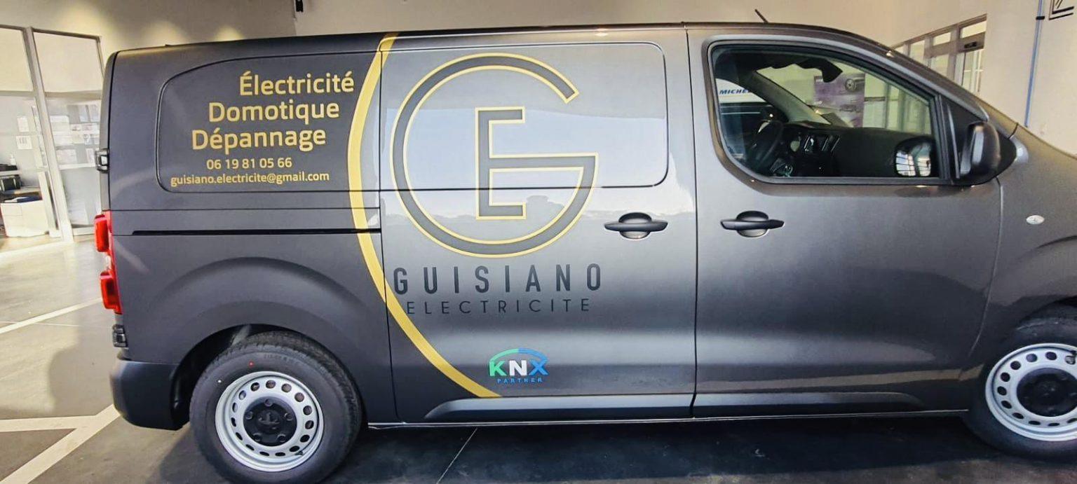 Configurer le flocage de son camion | Web, enseignes, imprimerie